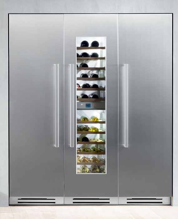 Bertazzoni French Door refrigerator: spacious, efficient and easy to use