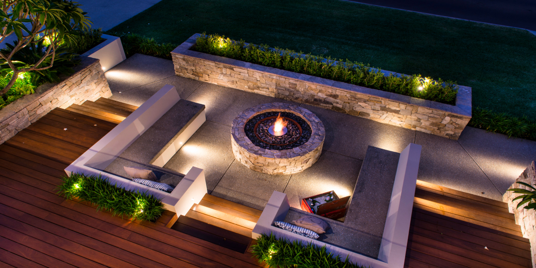 Bioethanol fireplaces EcoSmart Fire: in-stock now