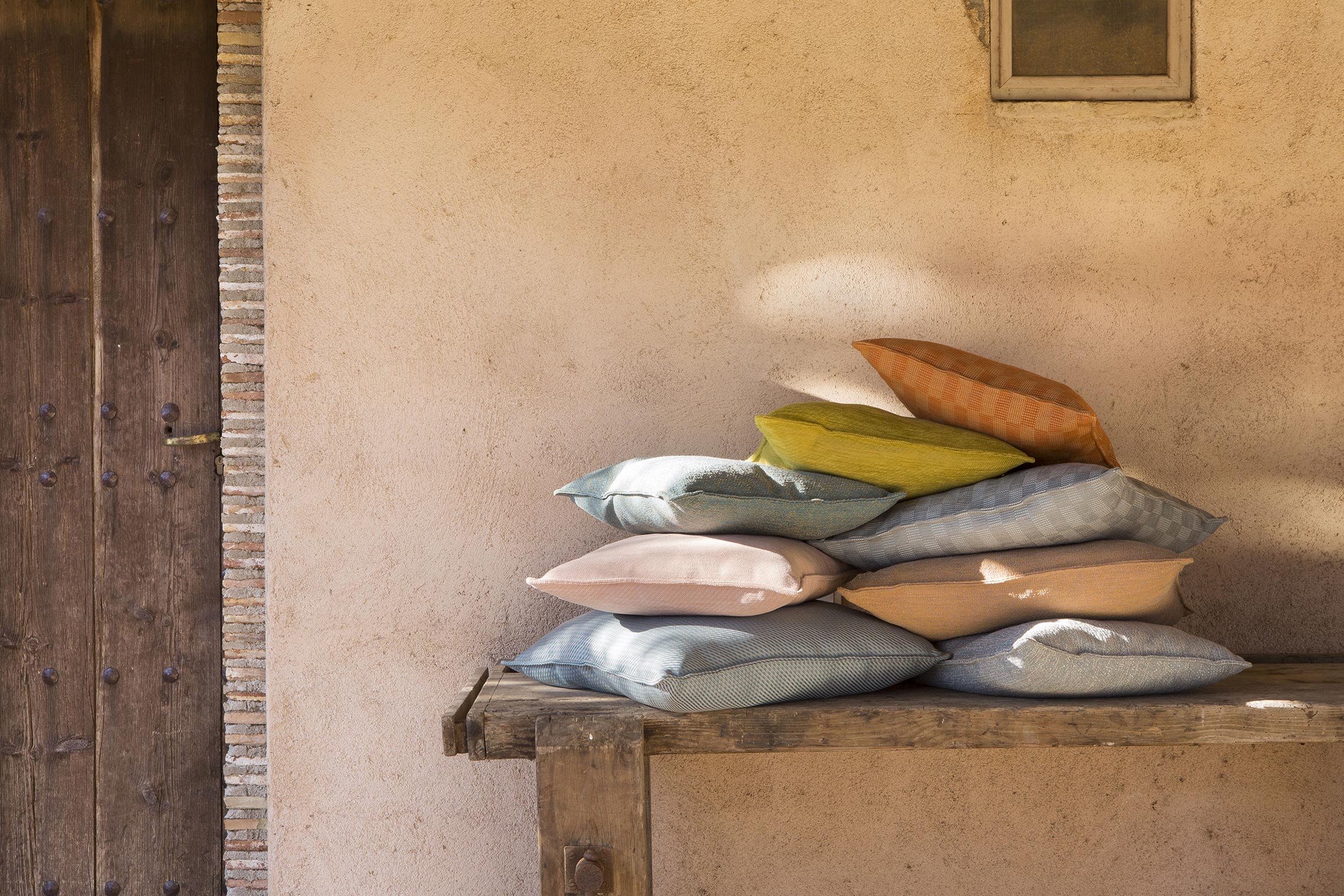 Sustainable in-outdoor fabrics in different textures and colors by Gancedo