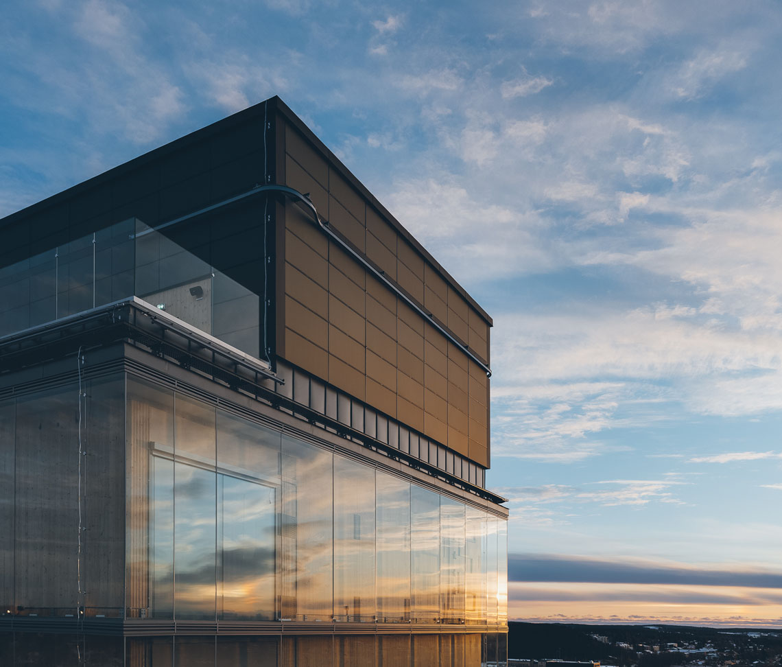 Rendi attivo l’involucro dell’edificio, convertendo la luce in energia
