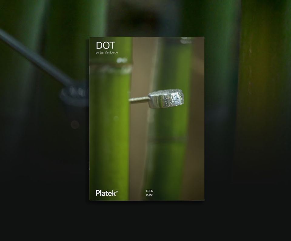 DOT by Platek: hyper minimalistic outdoor lamp