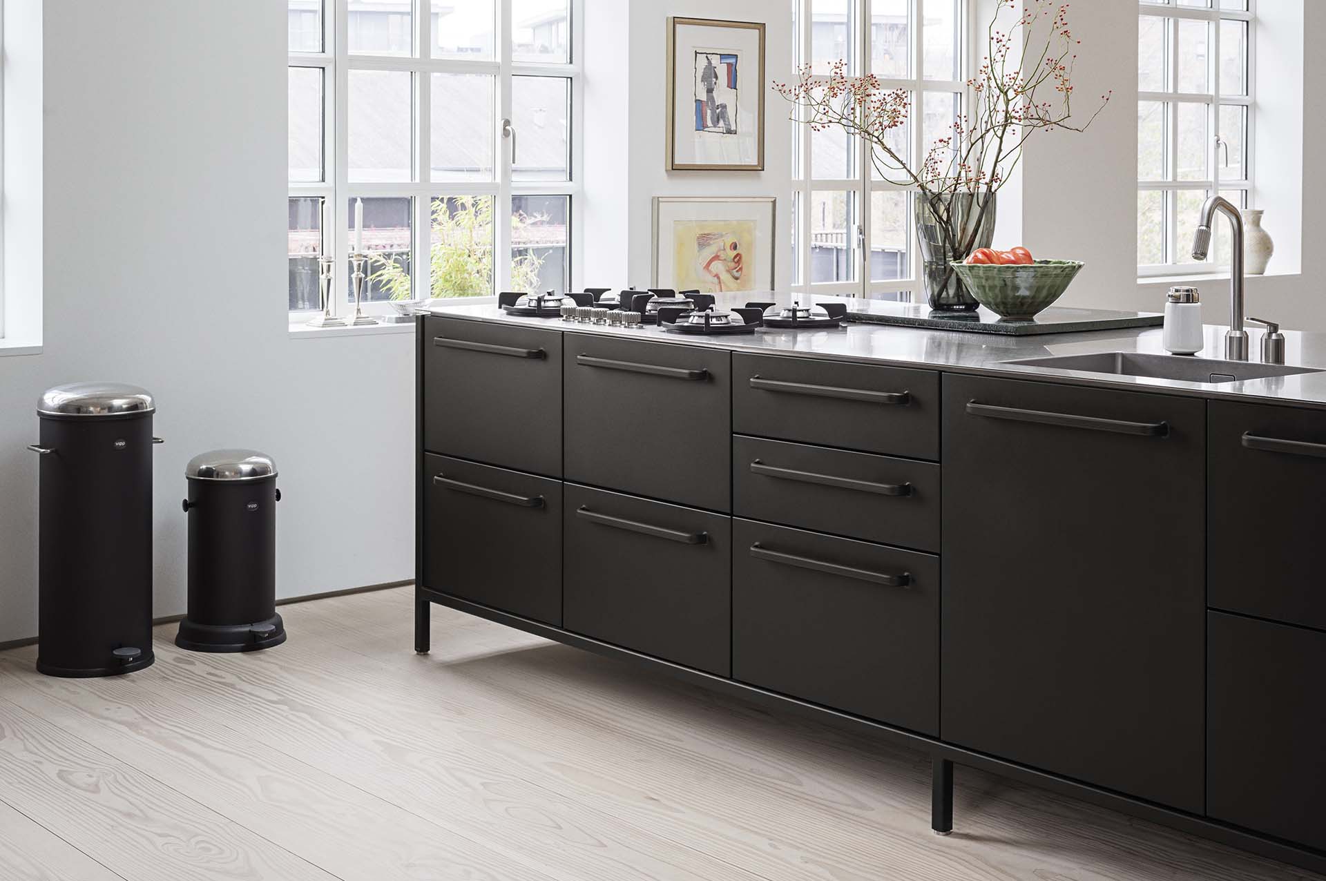 Build your Vipp V1 modular kitchen