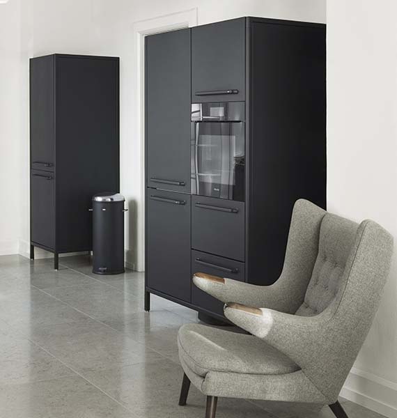 Build your Vipp V1 modular kitchen