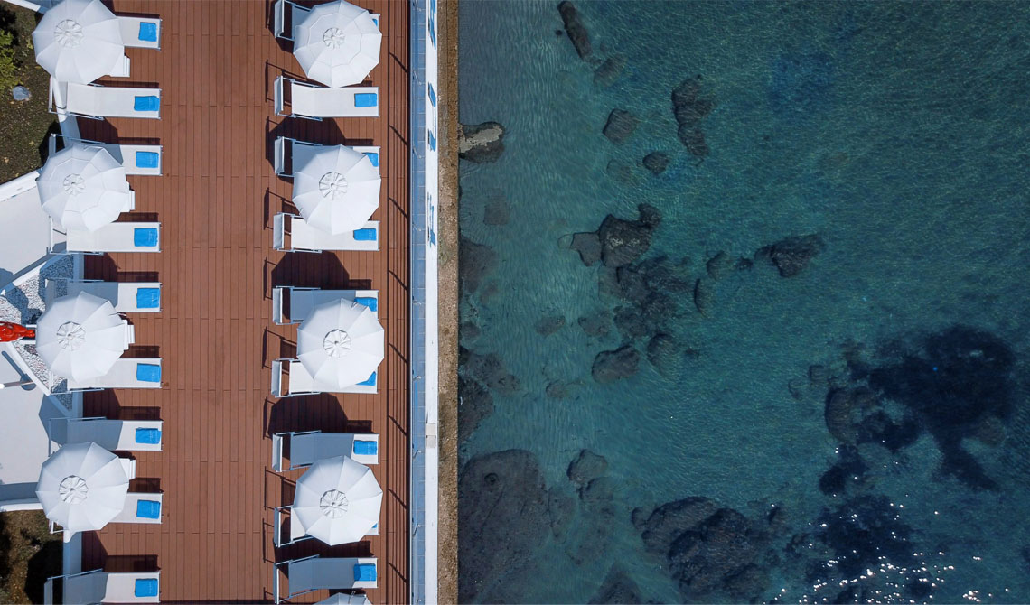 Decking born to last: Outside by Skema
