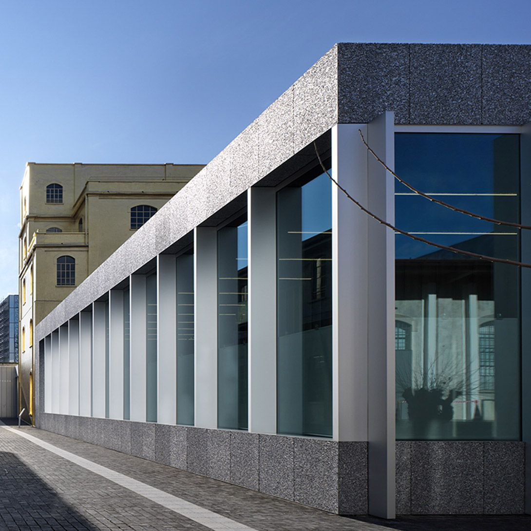 Stabilized aluminum foam panel Alusion: architectural applications