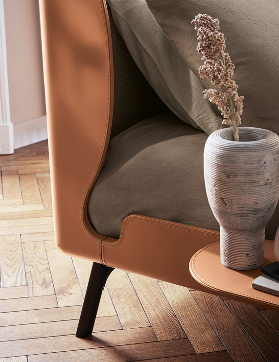 Gabri bed by Bolzan: classic in materials and finishes, contemporary in ...