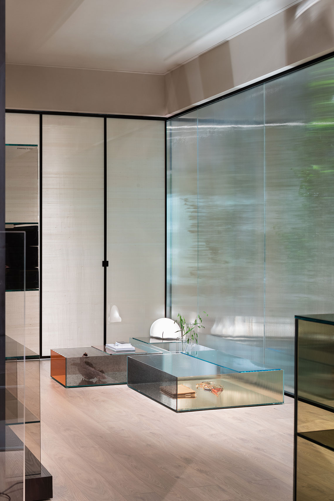 Glas Italia collection 2023. New life to glass