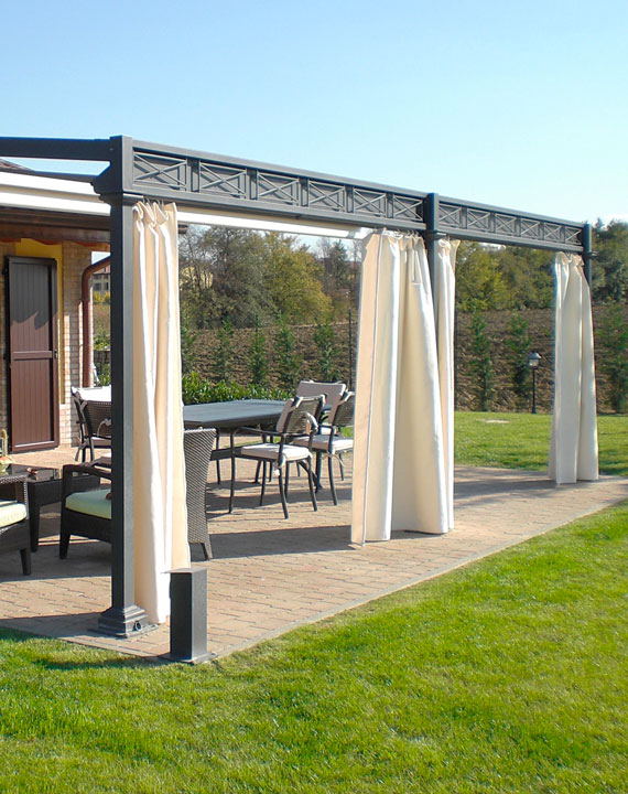 Wall-mounted pergola Elettra Unosider: the elegance of forged iron, the ...