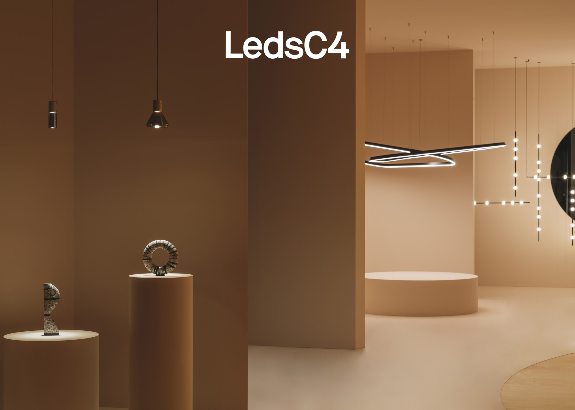 New LedsC4 lighting collections presented at Euroluce 2023
