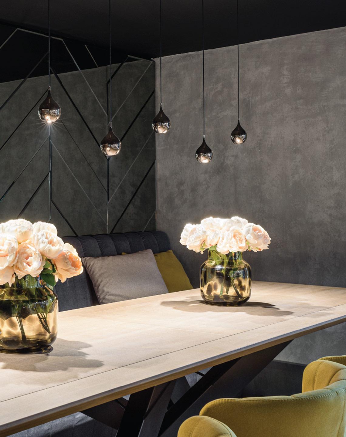 Intra lighting, top products 2022. Discover all in Catalogue 33
