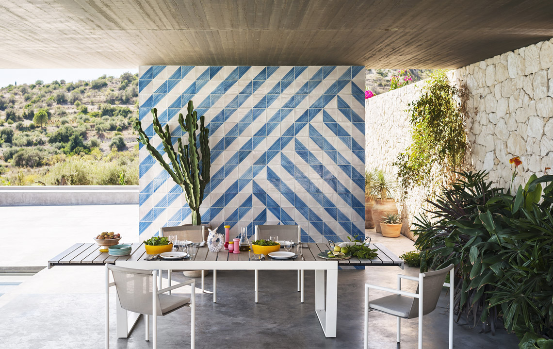 New catalogue RODA 2023, living the outdoors with joy and well-being