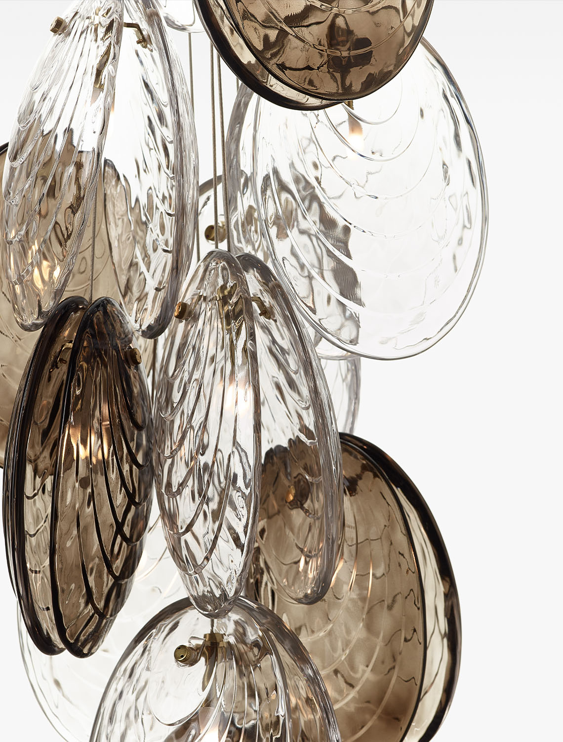 New collection Mussels: bright constellations with organic aesthetics