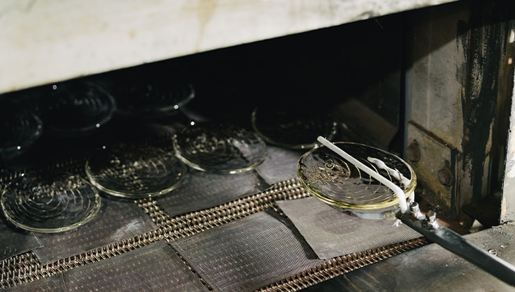 New collection Mussels: bright constellations with organic aesthetics