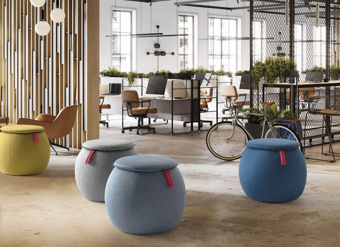 Seats made of sound-absorbing materials by Caimi