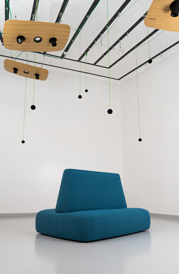 Seats made of sound-absorbing materials by Caimi