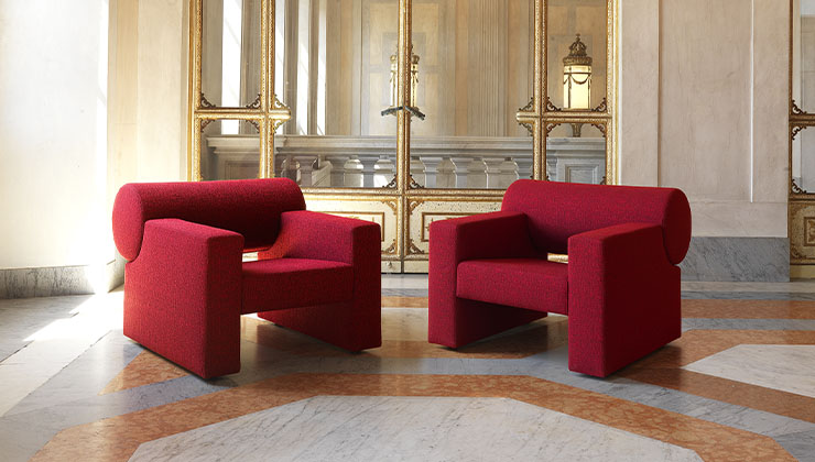 Seats made of sound-absorbing materials by Caimi