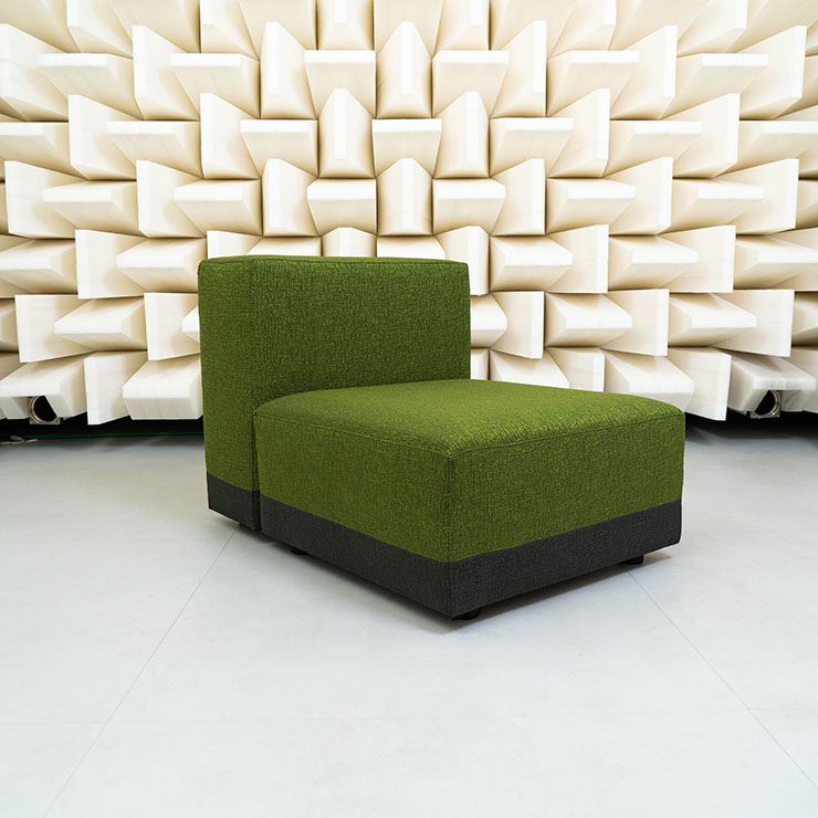 Seats made of sound-absorbing materials by Caimi