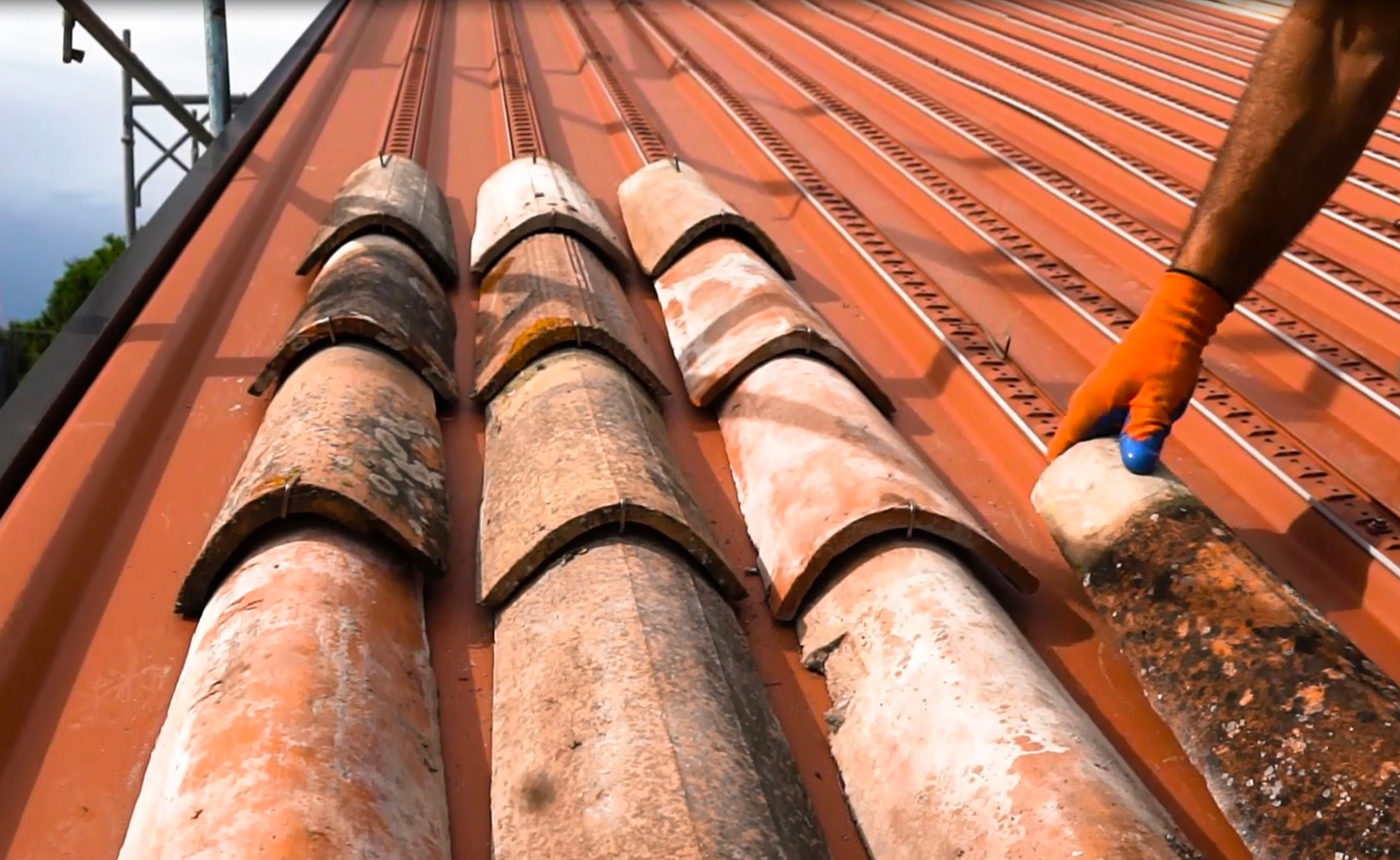 Sottocoppo Metallico Coibentato: il sistema tetto per coppi con profilo ...