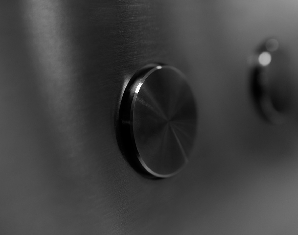 BLINK Gun Metal control plate by OLI: sustainability and water saving