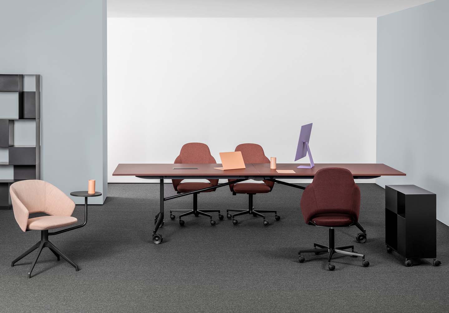 Mara tables, chairs and modular accessories for all uses