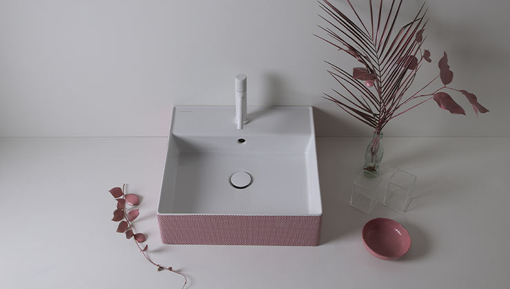 Scarabeo decorations and texture: all colours of ceramics