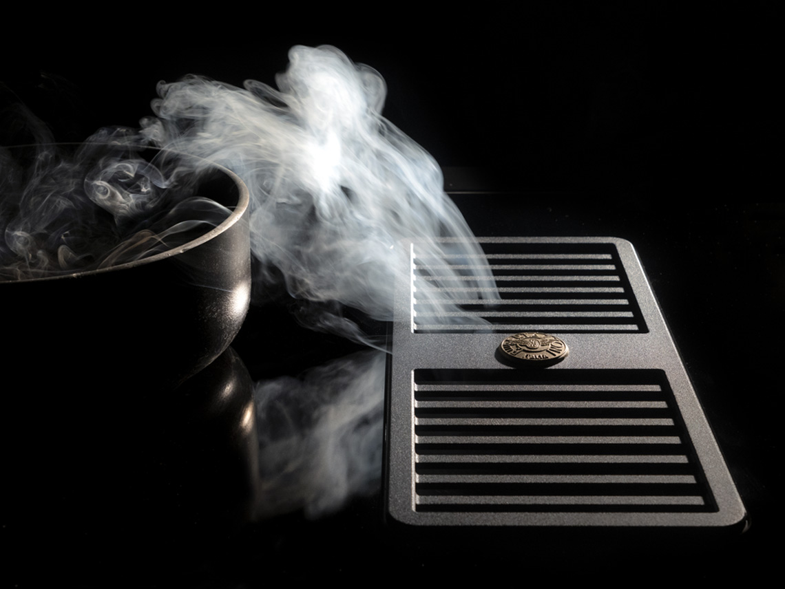 New Bertazzoni Air-Tec cooker and induction hob with integrated hood