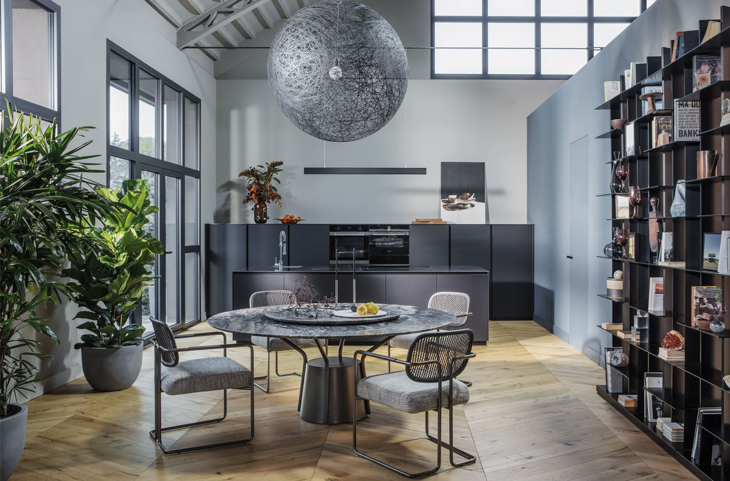 Natevo, CCLight bookshelf: decorate with light