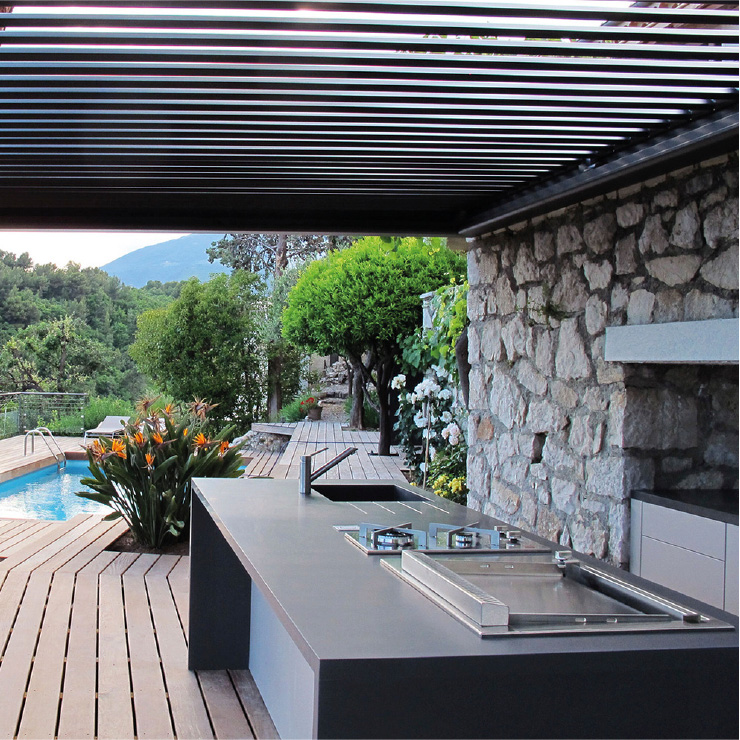 Outdoor cooking station: Quattroporte by PLA.NET