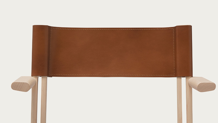 Bacchette, a reinterpretation of the safari chair and director's chair ...