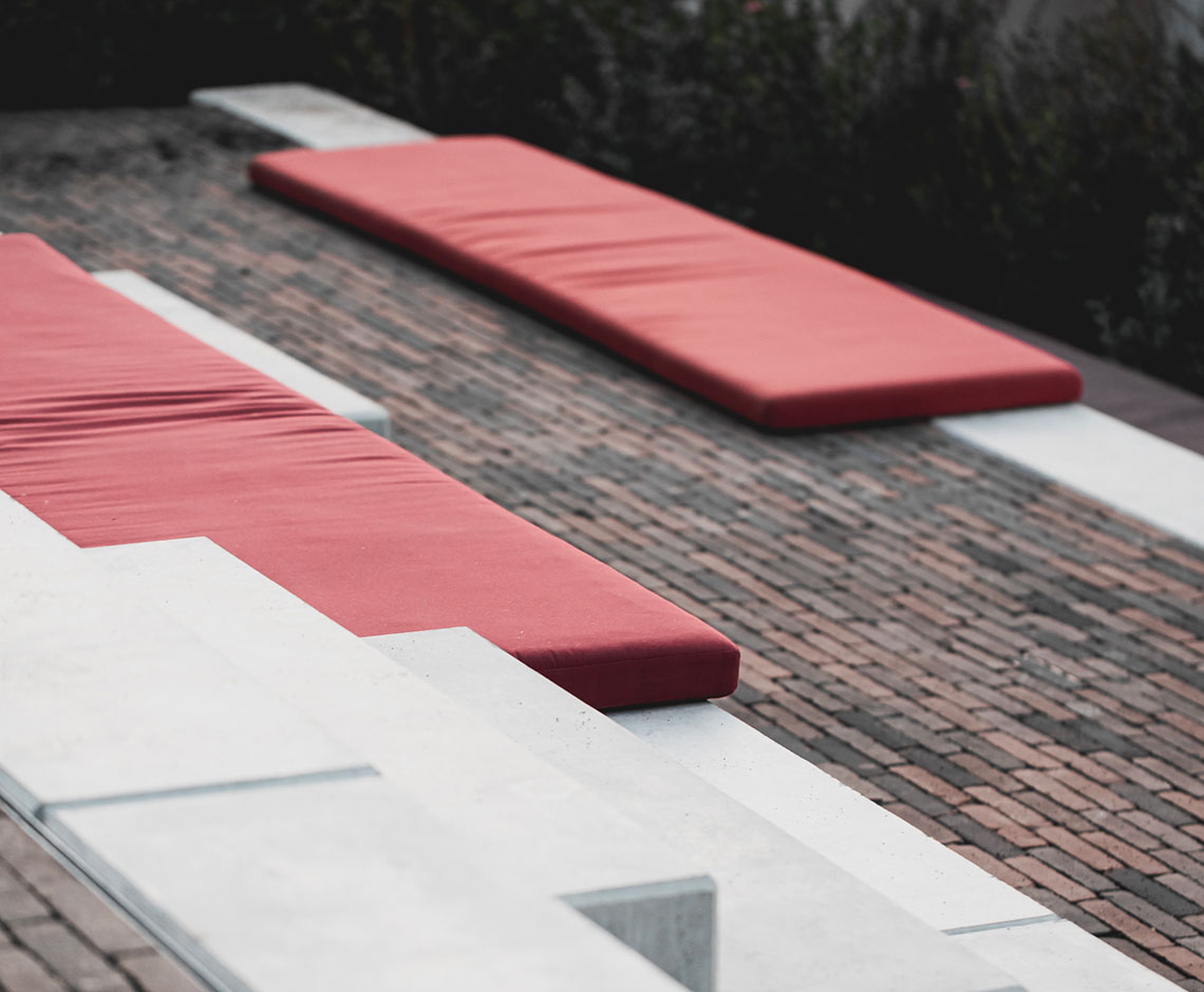 Get inspired by NOA outdoor solutions and plan your outdoor experience