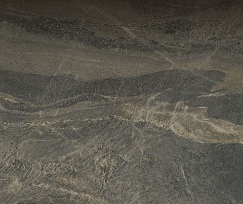 Jatoba Brown 4D ceramic slabs by SapienStone: naturalness and visual ...
