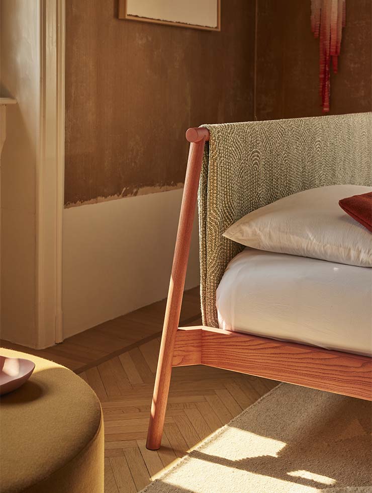 Jack-e bed by Bolzan: the revival of the original model in a ...