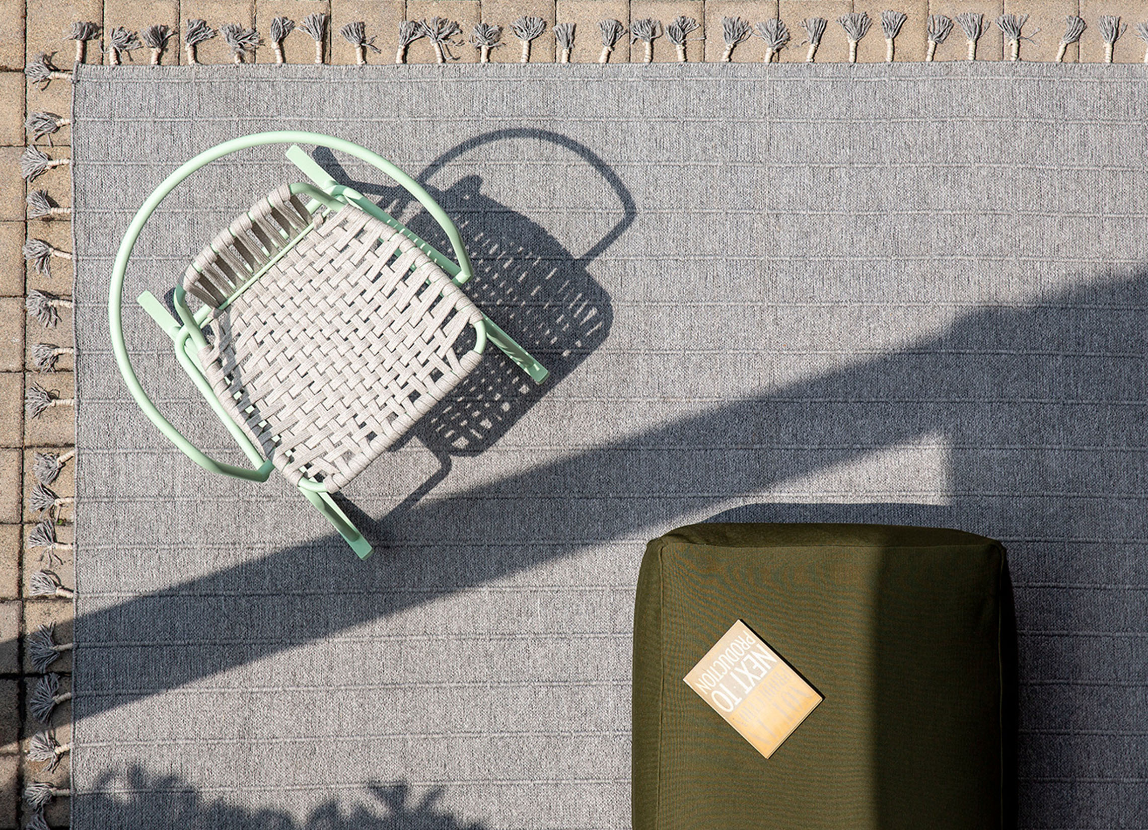 Warli handmade rugs for your projects: discover the collections and ...