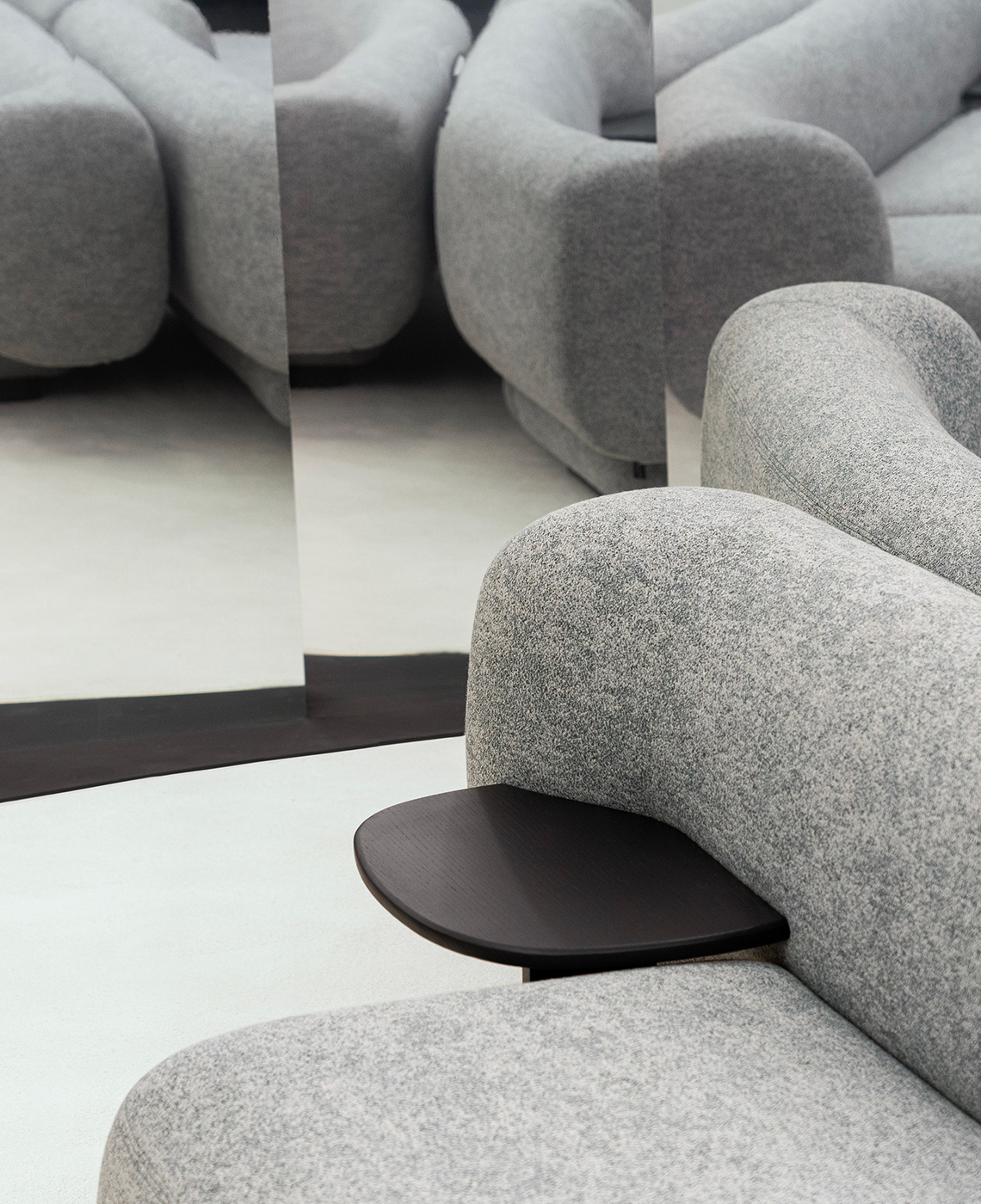 LaCividina seating system Dorothea: compositions through natural evolution