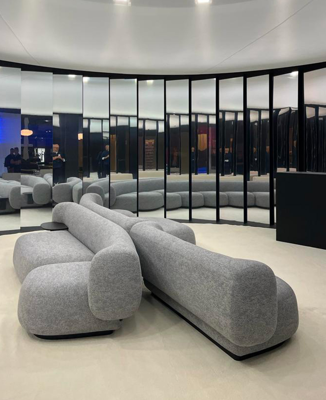 LaCividina seating system Dorothea: compositions through natural evolution