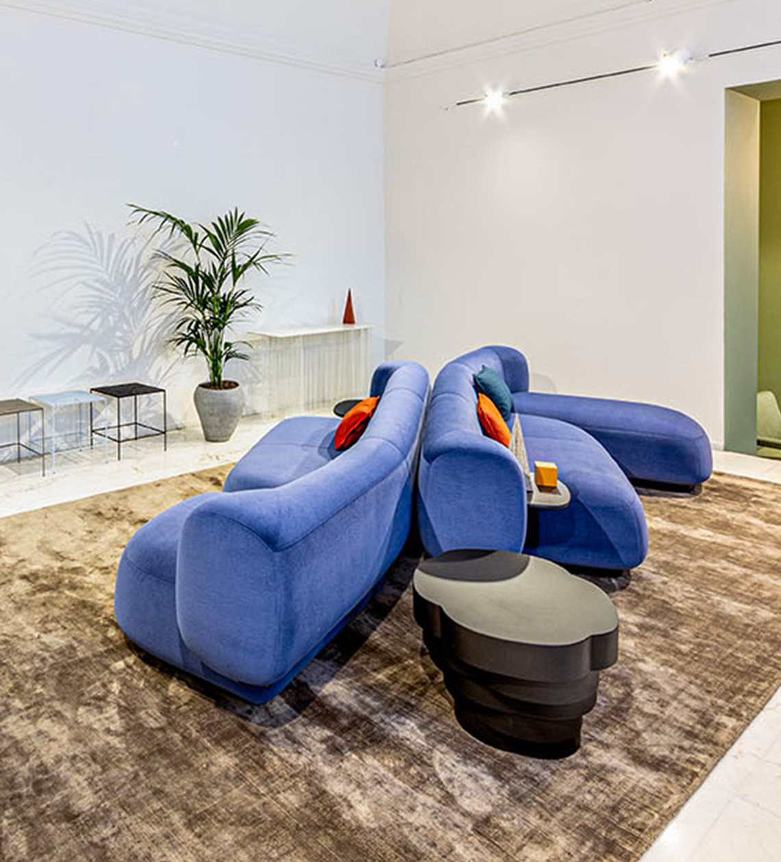 LaCividina seating system Dorothea: compositions through natural evolution