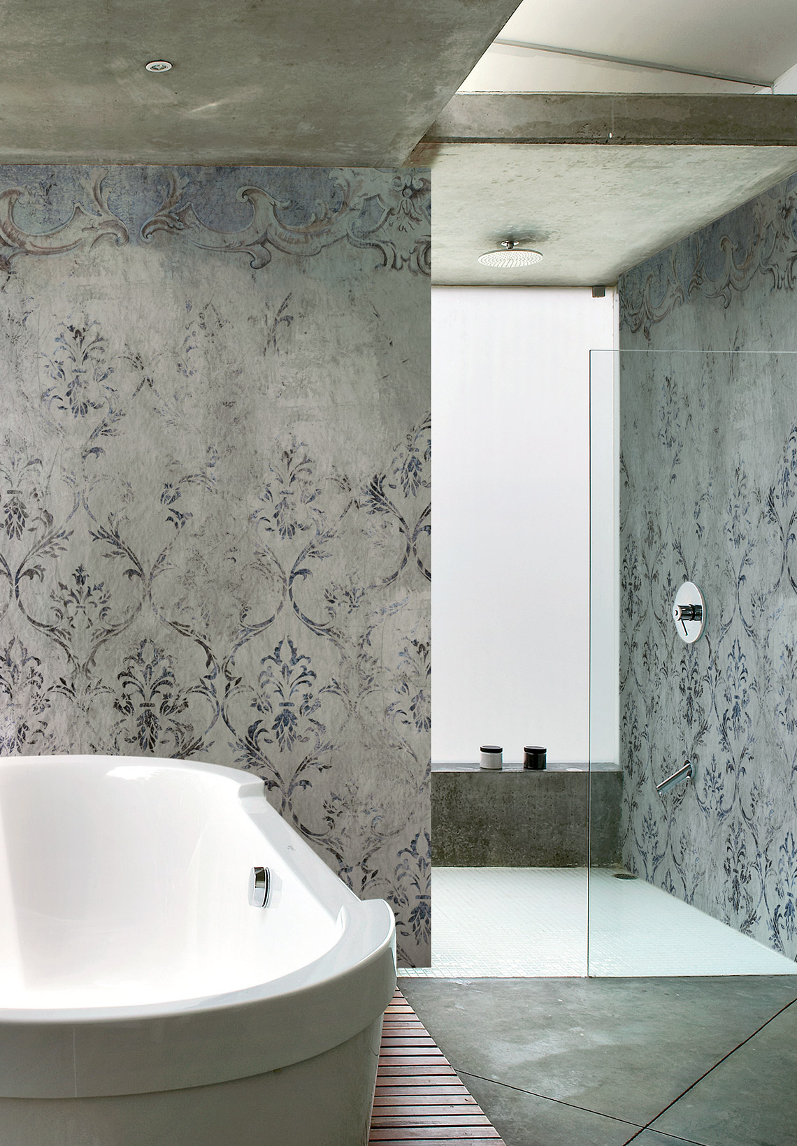 Waterproof wallpaper for bathroom: WET System by Wall&decò