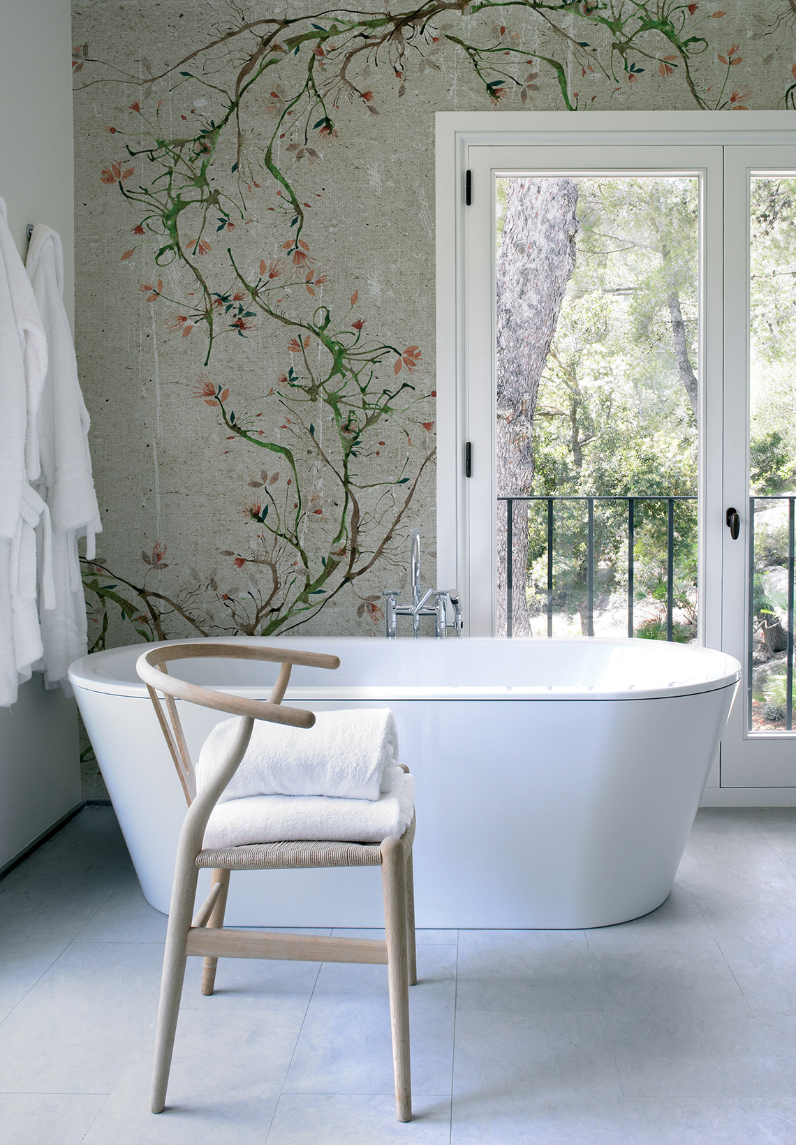 Waterproof wallpaper for bathroom: WET System by Wall&decò