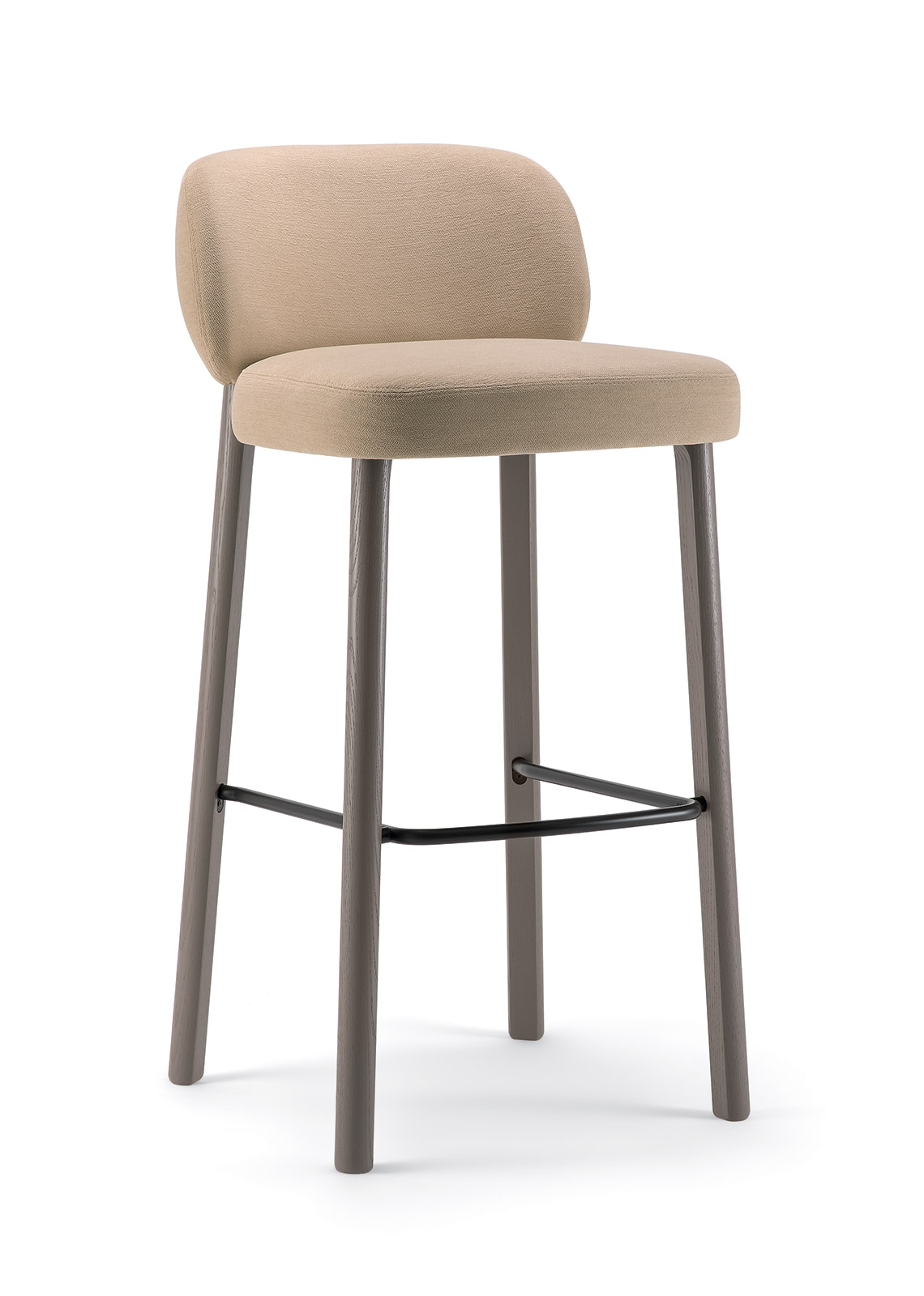 Bross stools: versatility and customization, for living and hospitality