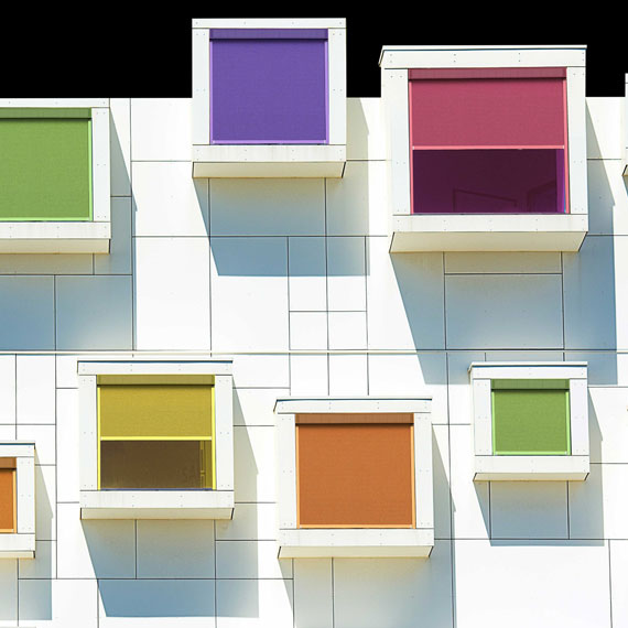 Solar Breaker: sun protection solutions with photovoltaics. Colourful ...