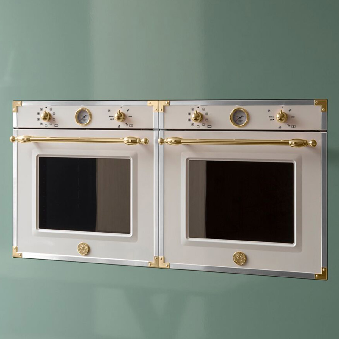 Bertazzoni Built-In Ovens. Design and Technology without compromise