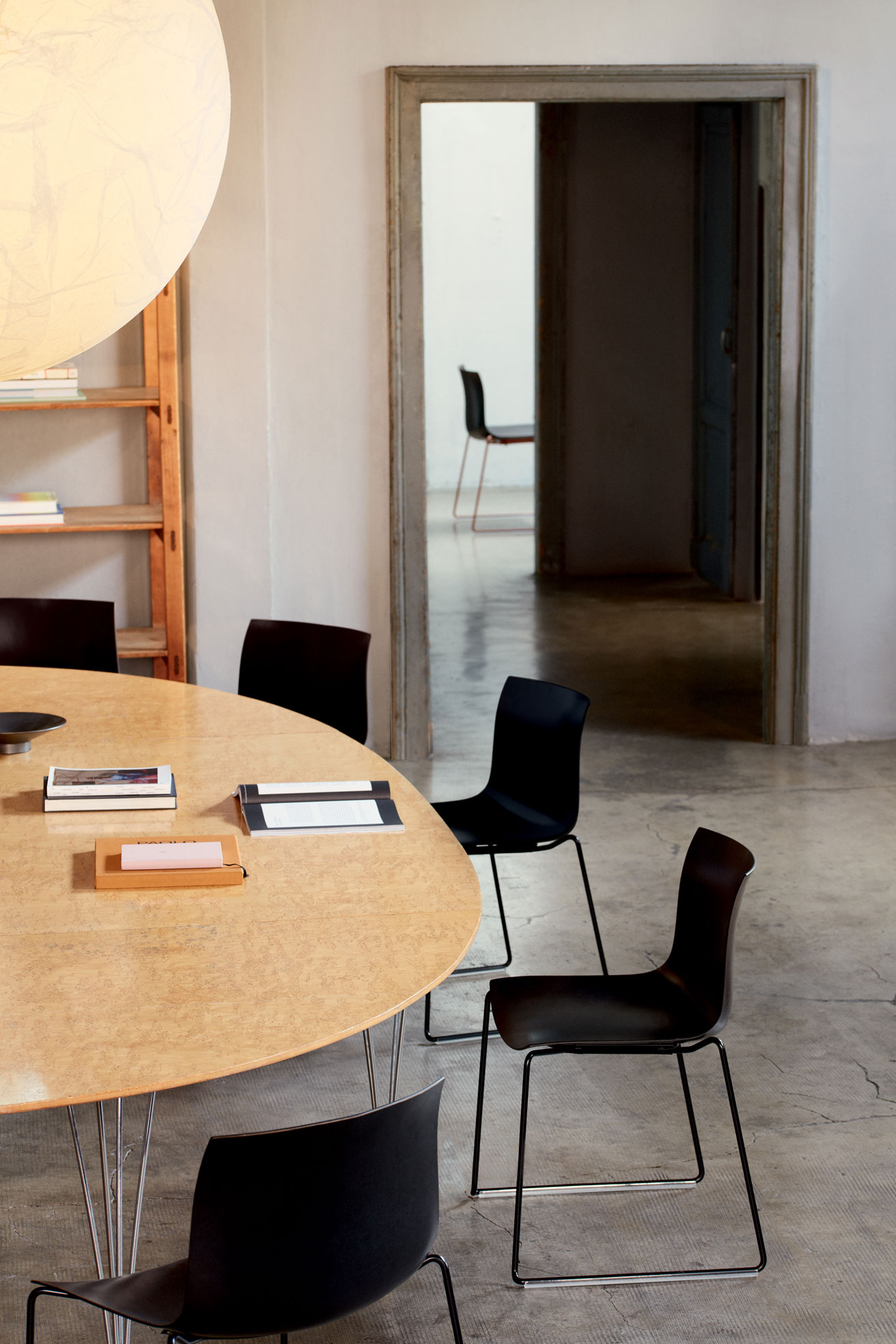 Introducing the new 2024 Arper collection: download the catalogs