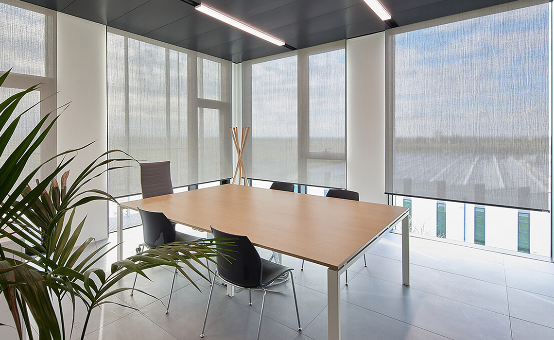 Woven screen for indoor sun protection: Soltis Touch by Serge Ferrari