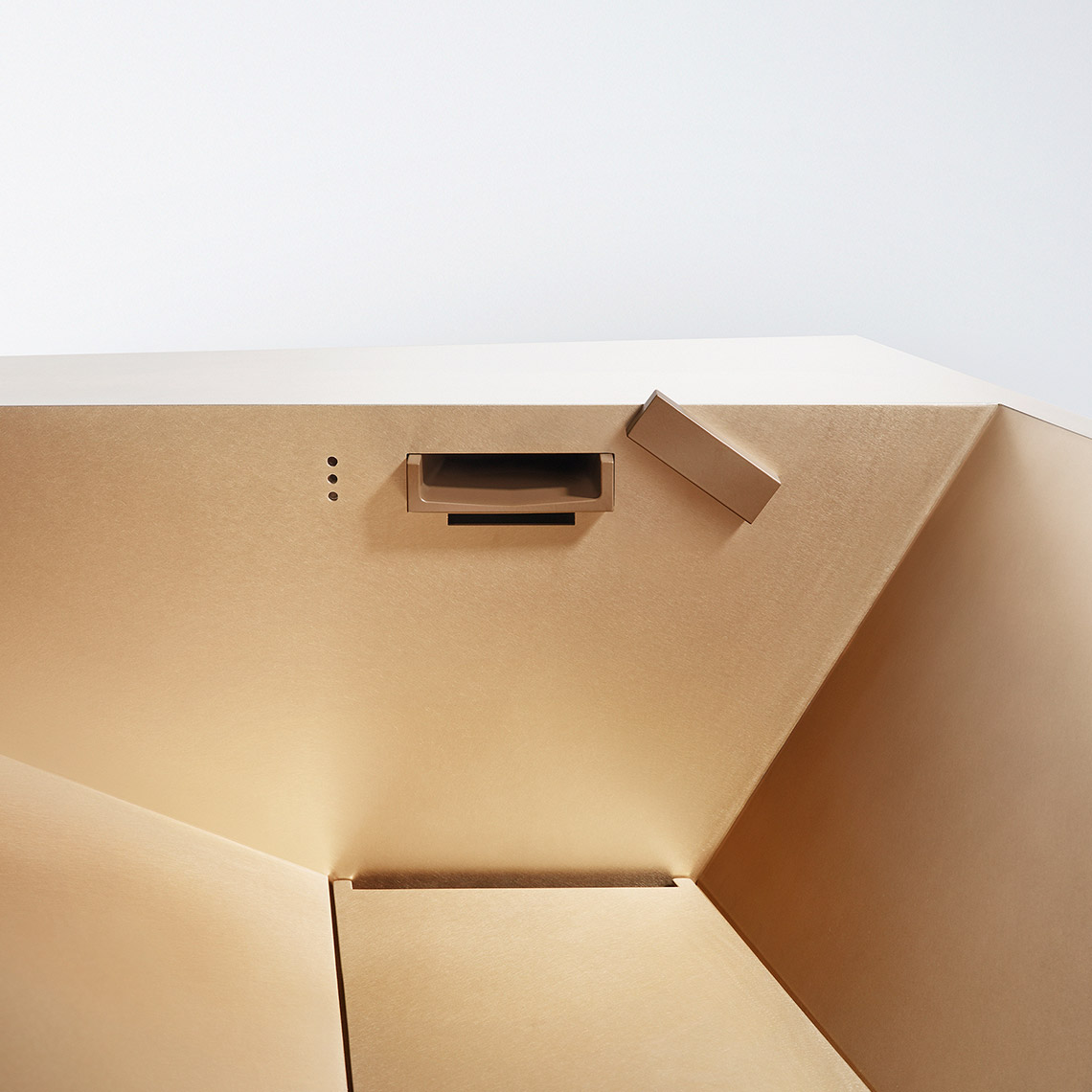 The kitchen as a sculptural object: FOLD by Steininger