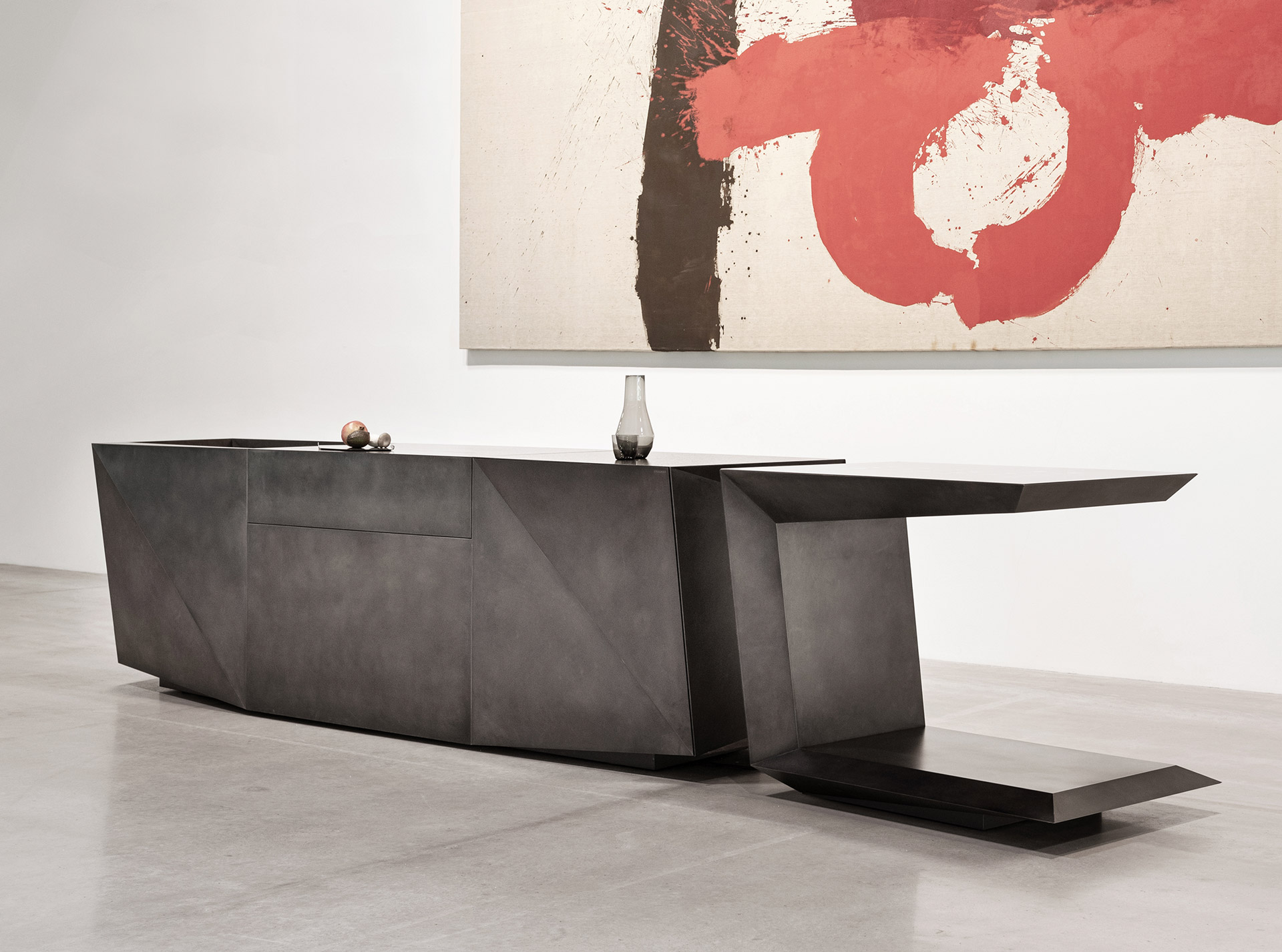 The kitchen as a sculptural object: FOLD by Steininger