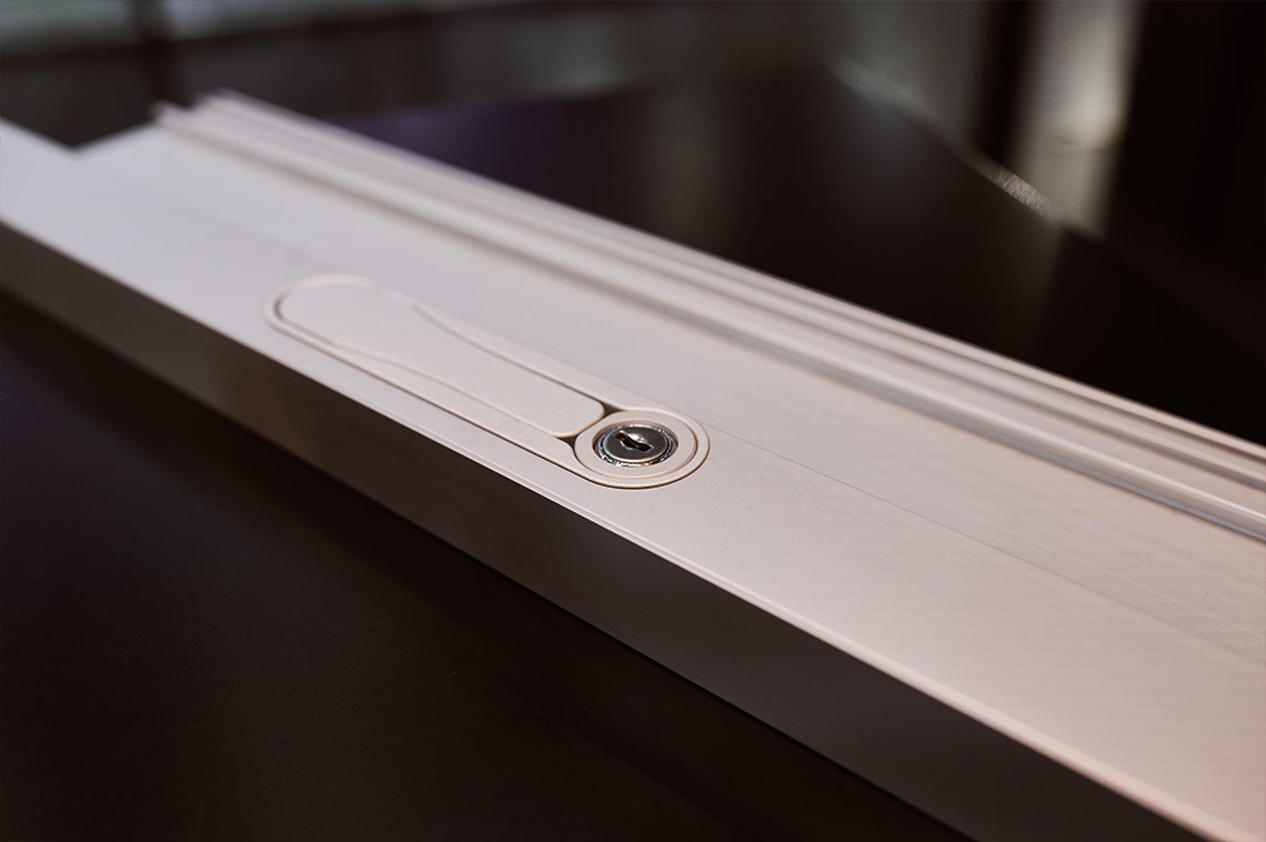 Keller minimal windows NGS: new development of frameless sliding windows