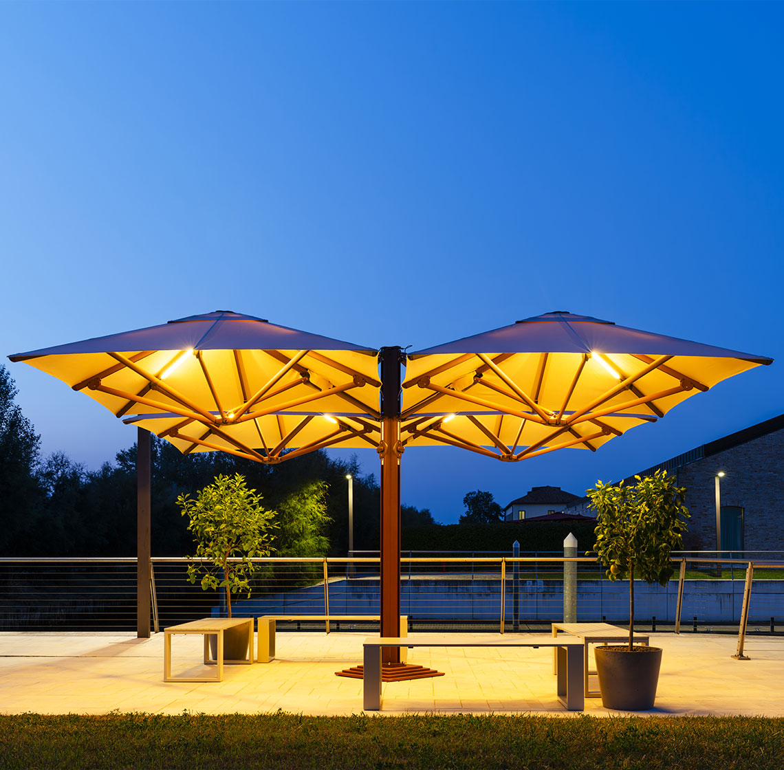 Crema parasols and outdoor furniture: rough finishes and recycled ...