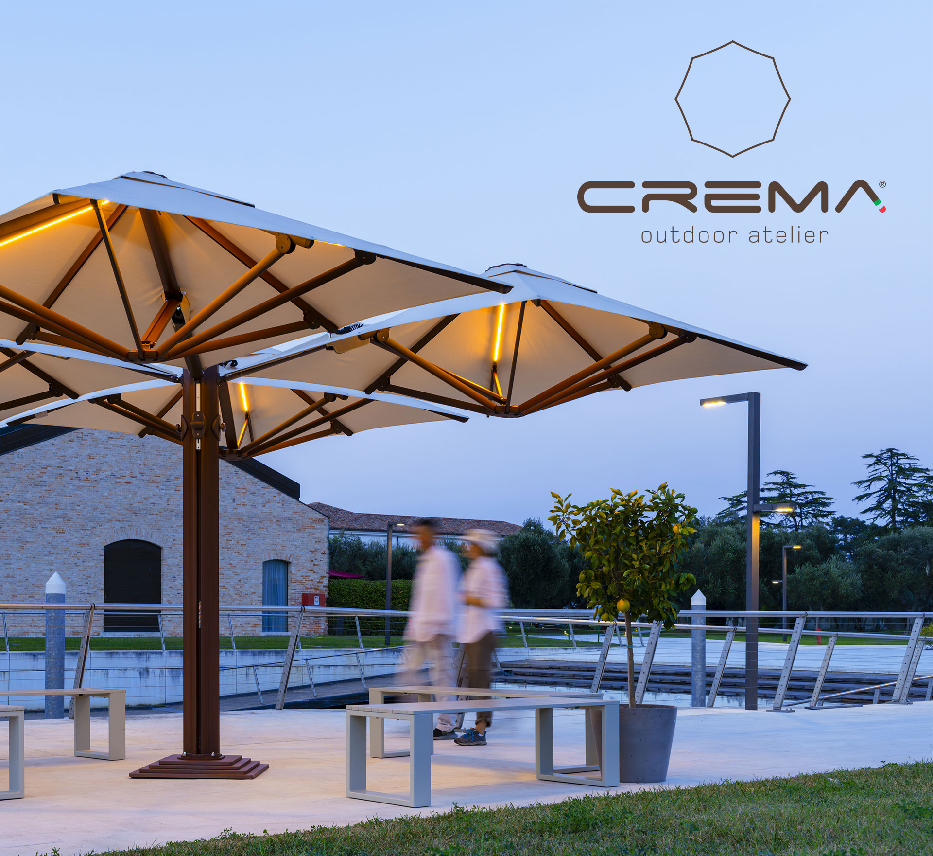 Crema parasols and outdoor furniture: rough finishes and recycled ...