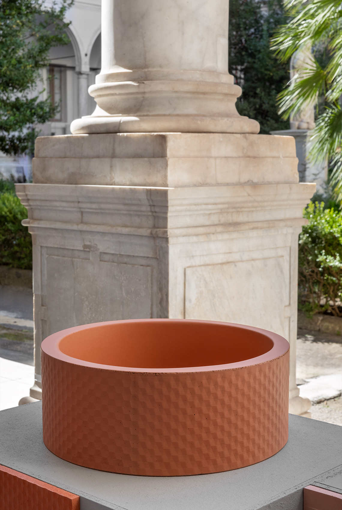 Forma&Cemento: furniture and claddings Made in Italy around the world
