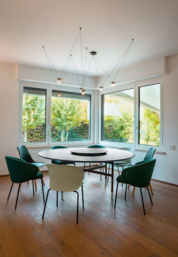 Lighting Beyond the Ordinary: OliveLab Transforms Light into Emotion